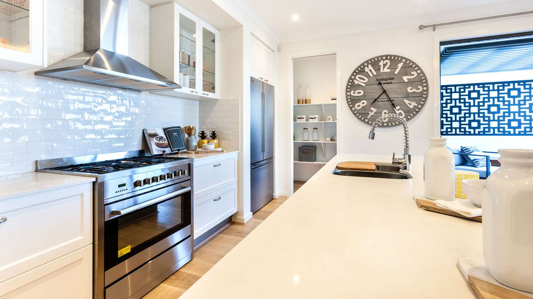 Color & Design Effects - Surface Tech